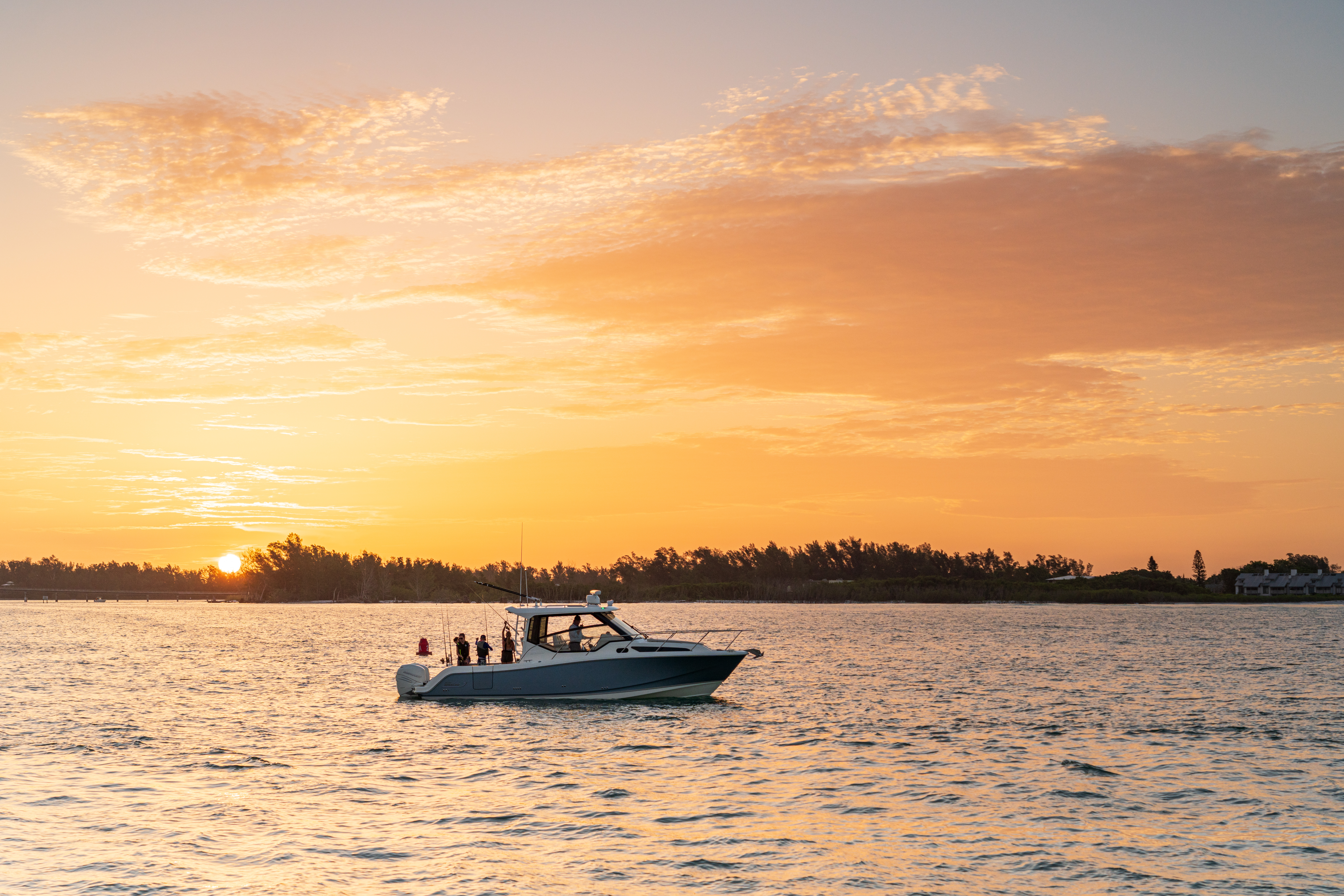 Rayglass Boats - Award-Winning Boats, Built with Pride