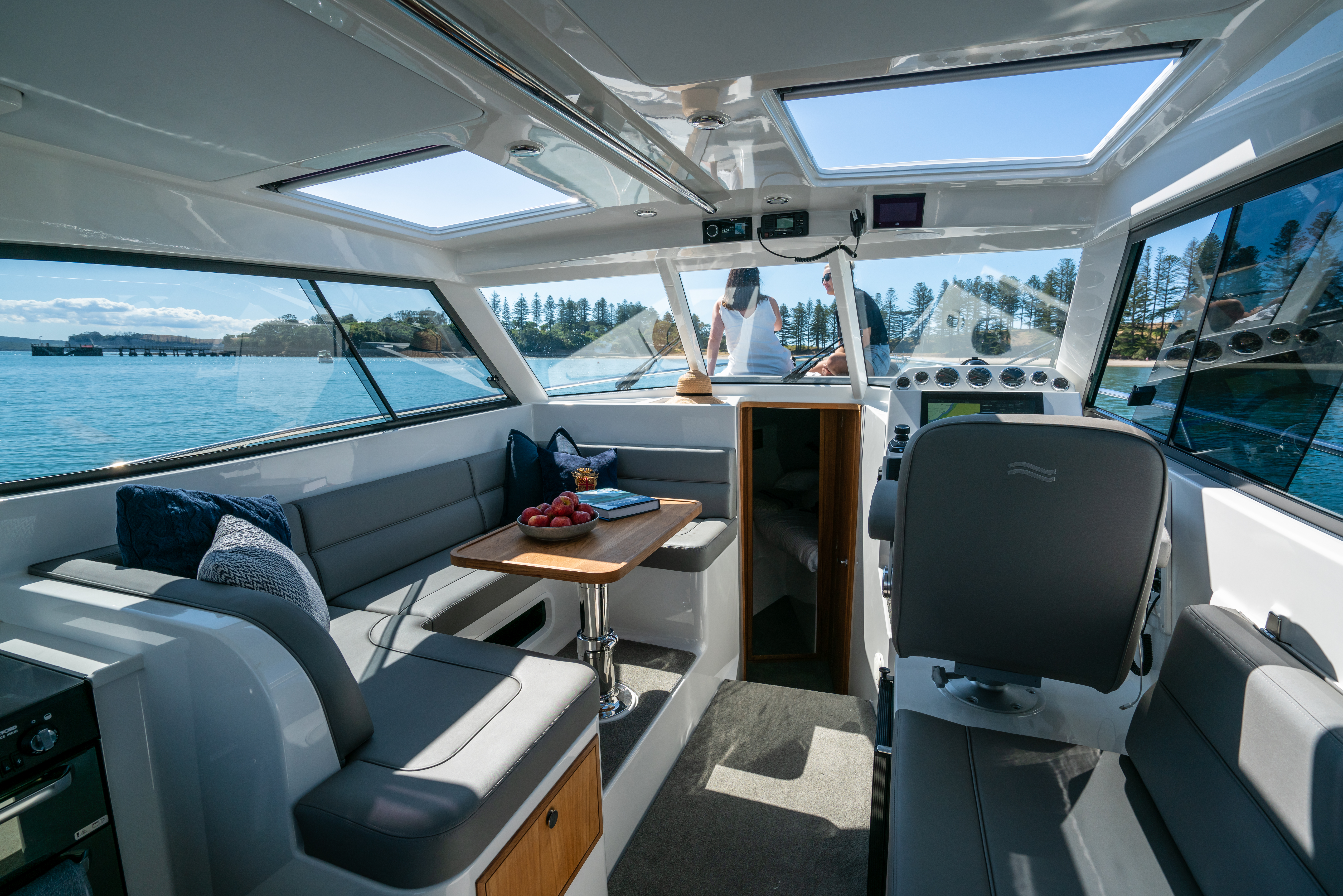 Rayglass 3500 - Your beach house on the sea