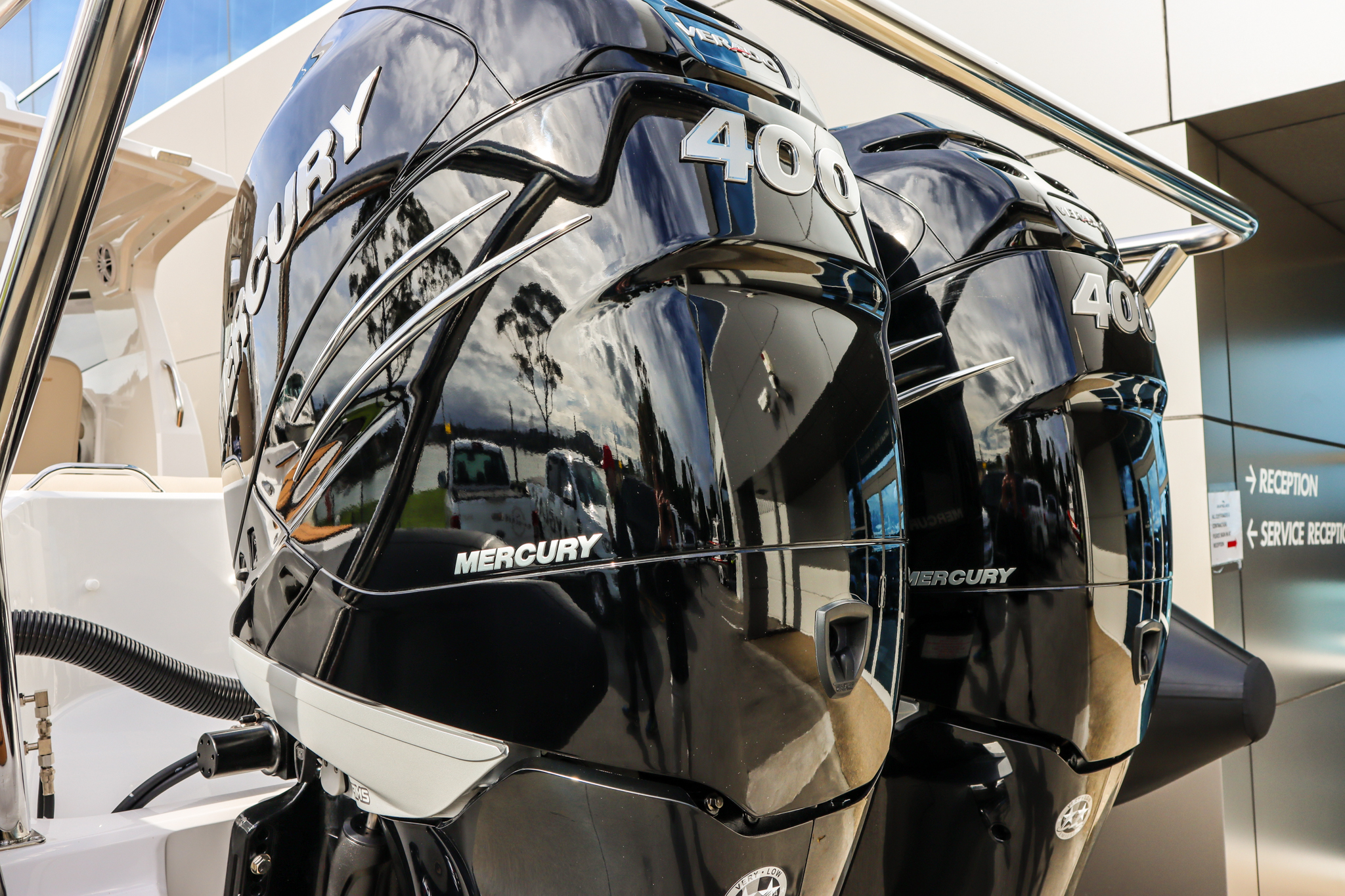 330 Targa - Rayglass Boats