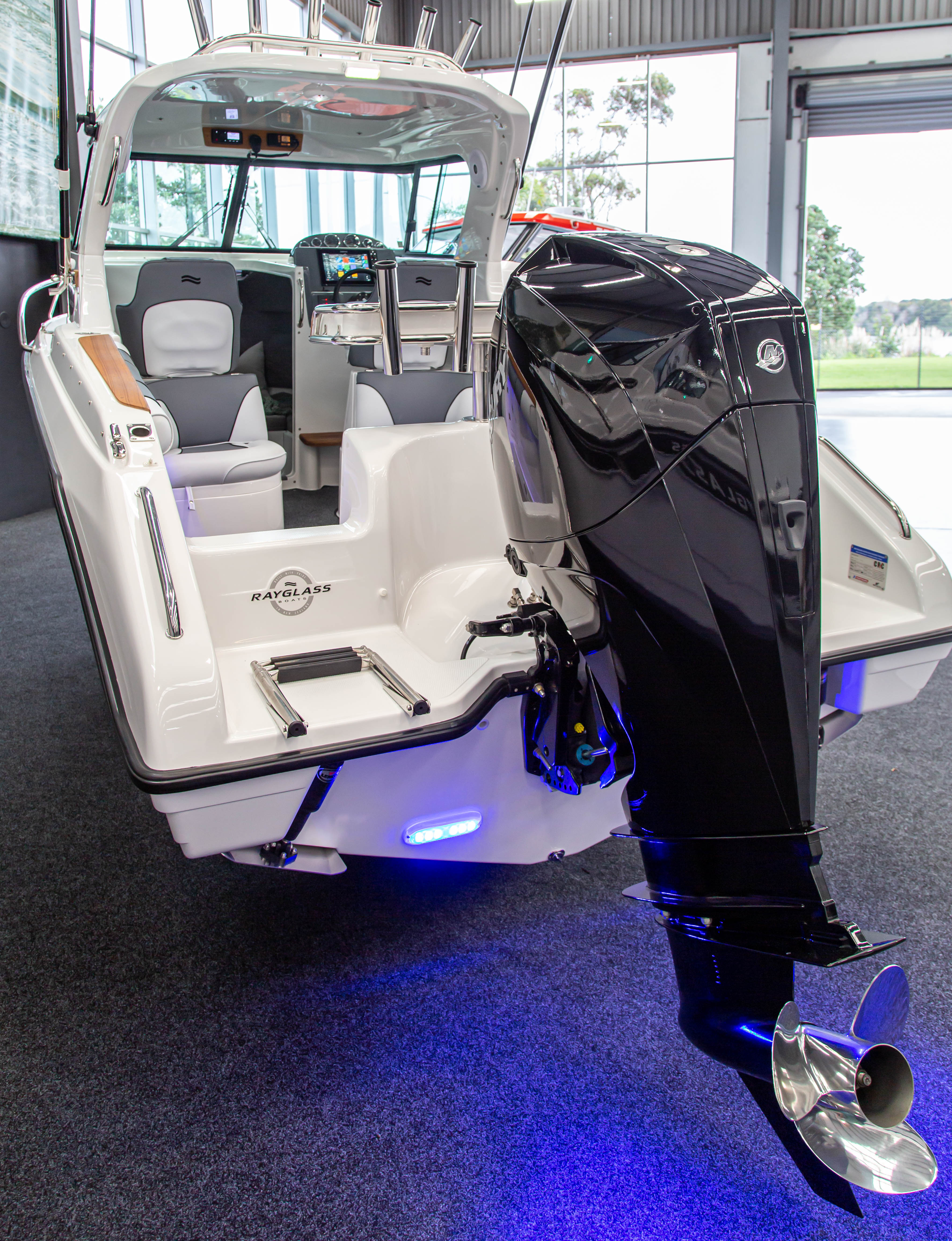 Legend 2200 - Comfortable & capable in a compact package.