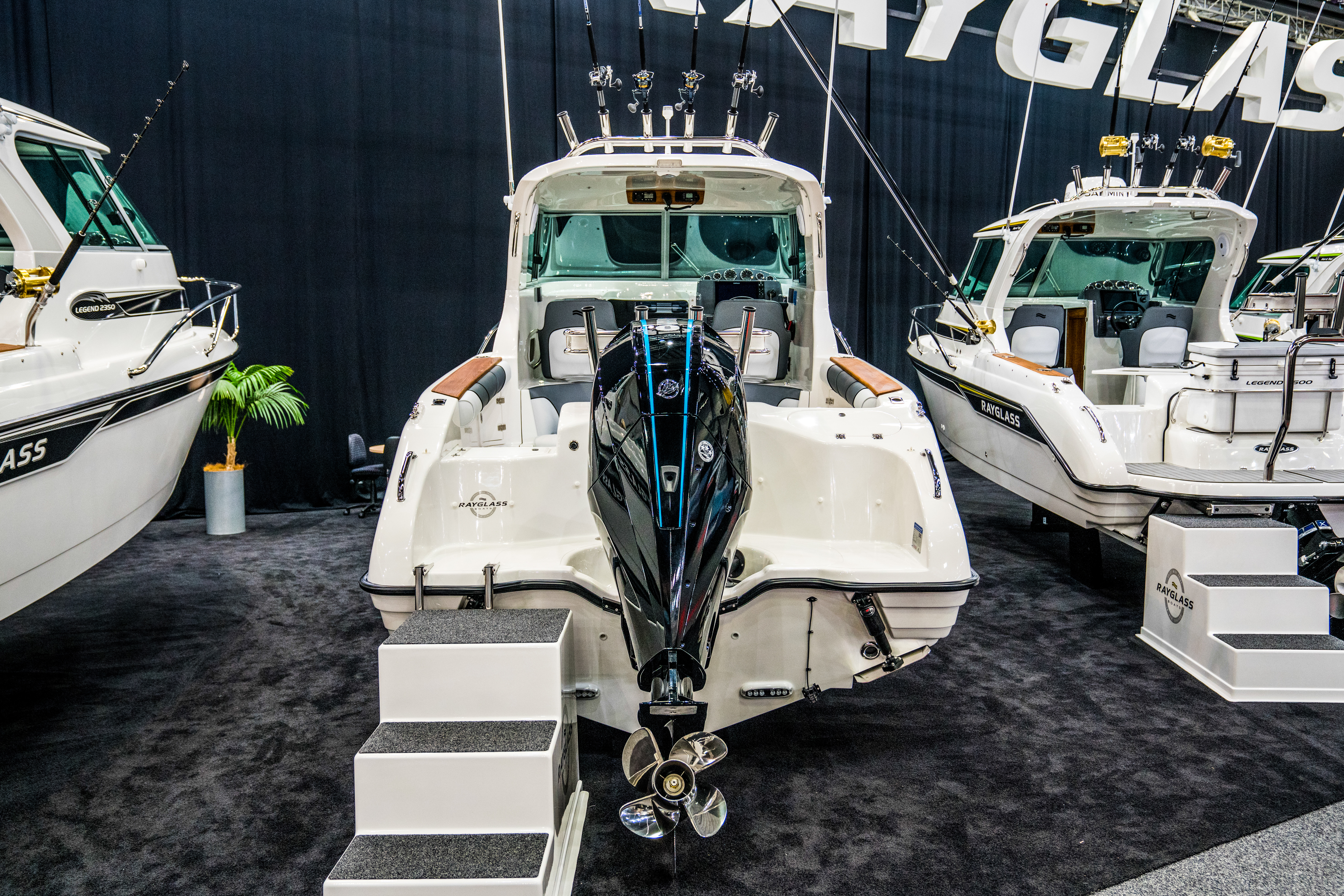 Legend 2350 - Classy, capable & easy to tow