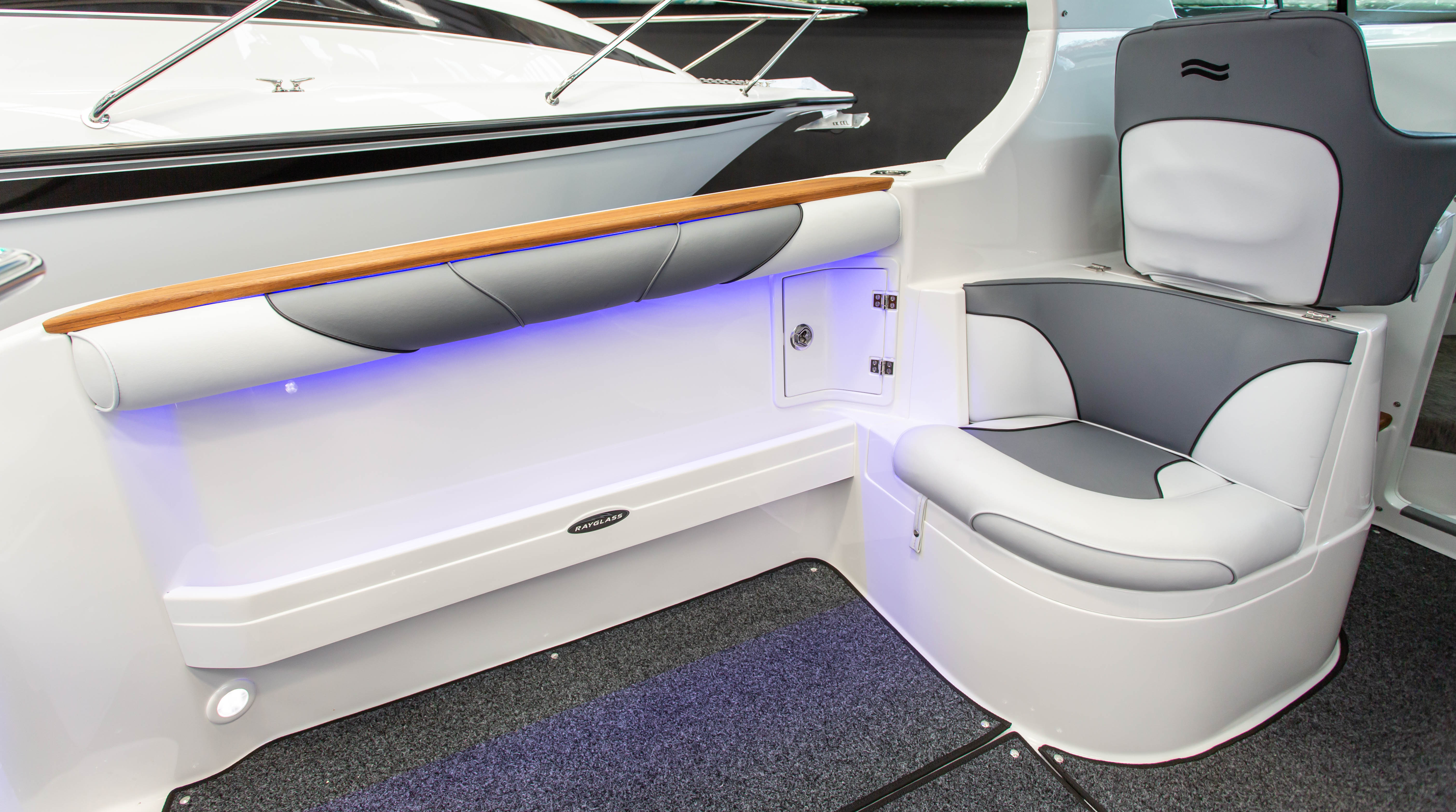 Legend 2200 - Comfortable & capable in a compact package.